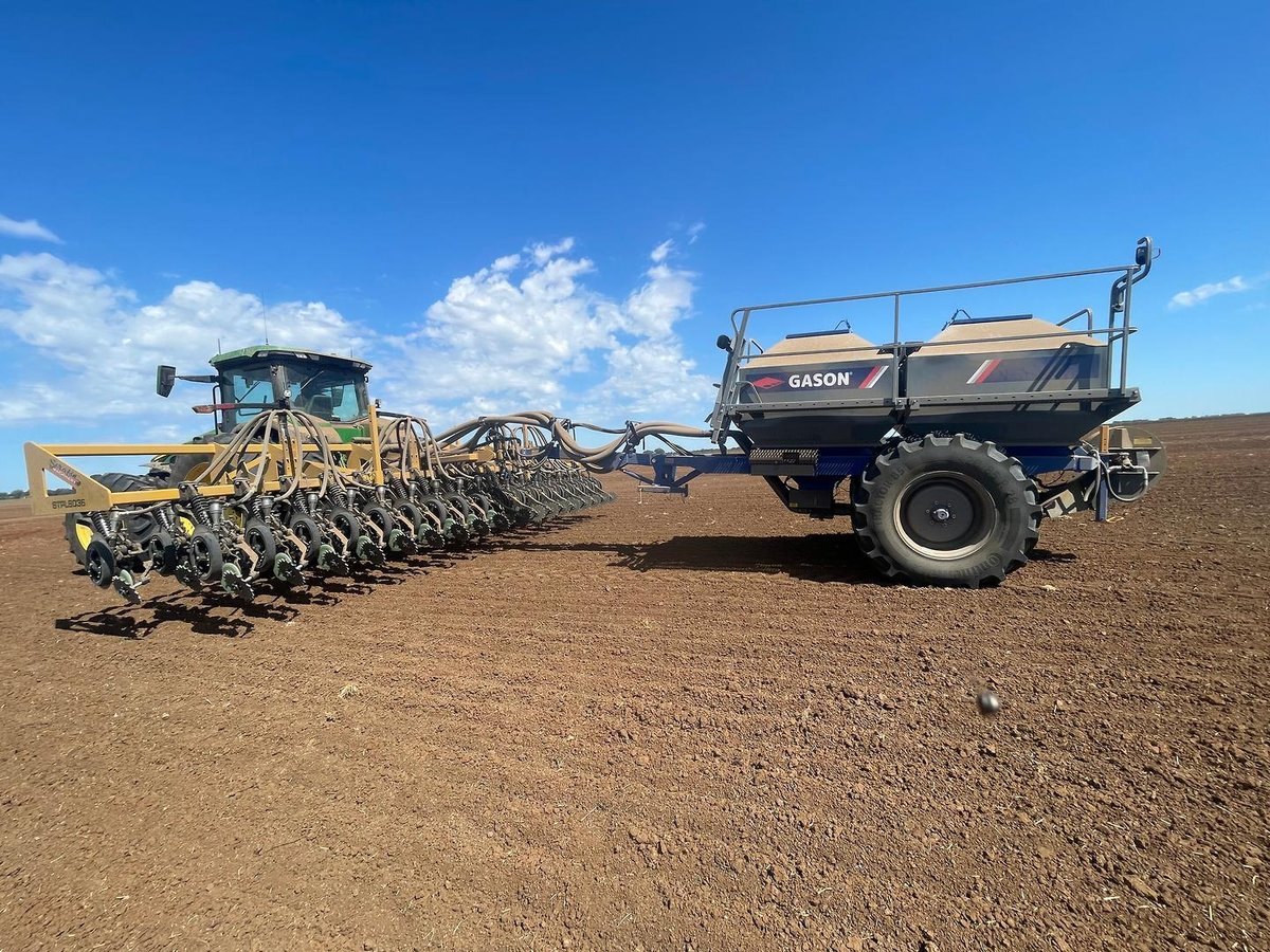 2024 Serafin Ultisow Stpl Linkage BAR Sing Disc AIR Seeder New For Sale ...