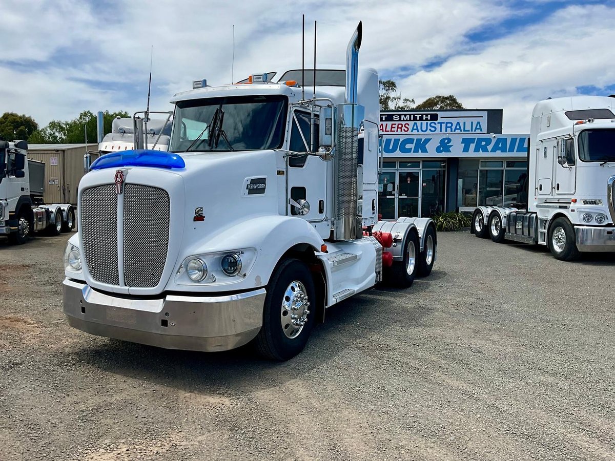 2013 Kenworth T403 SLP Engine A Maint Hist HYD Auto $117750+GST Kenworth T403 Sleeper For Sale ...