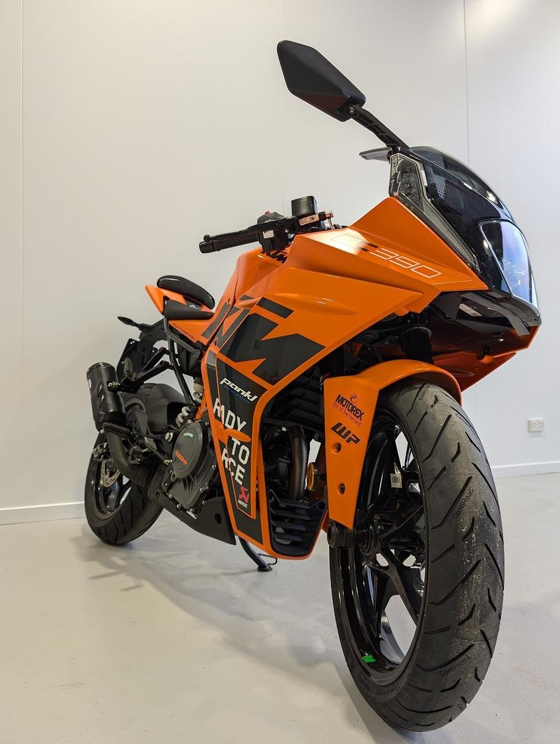 Ktm rc 390 on road price store
