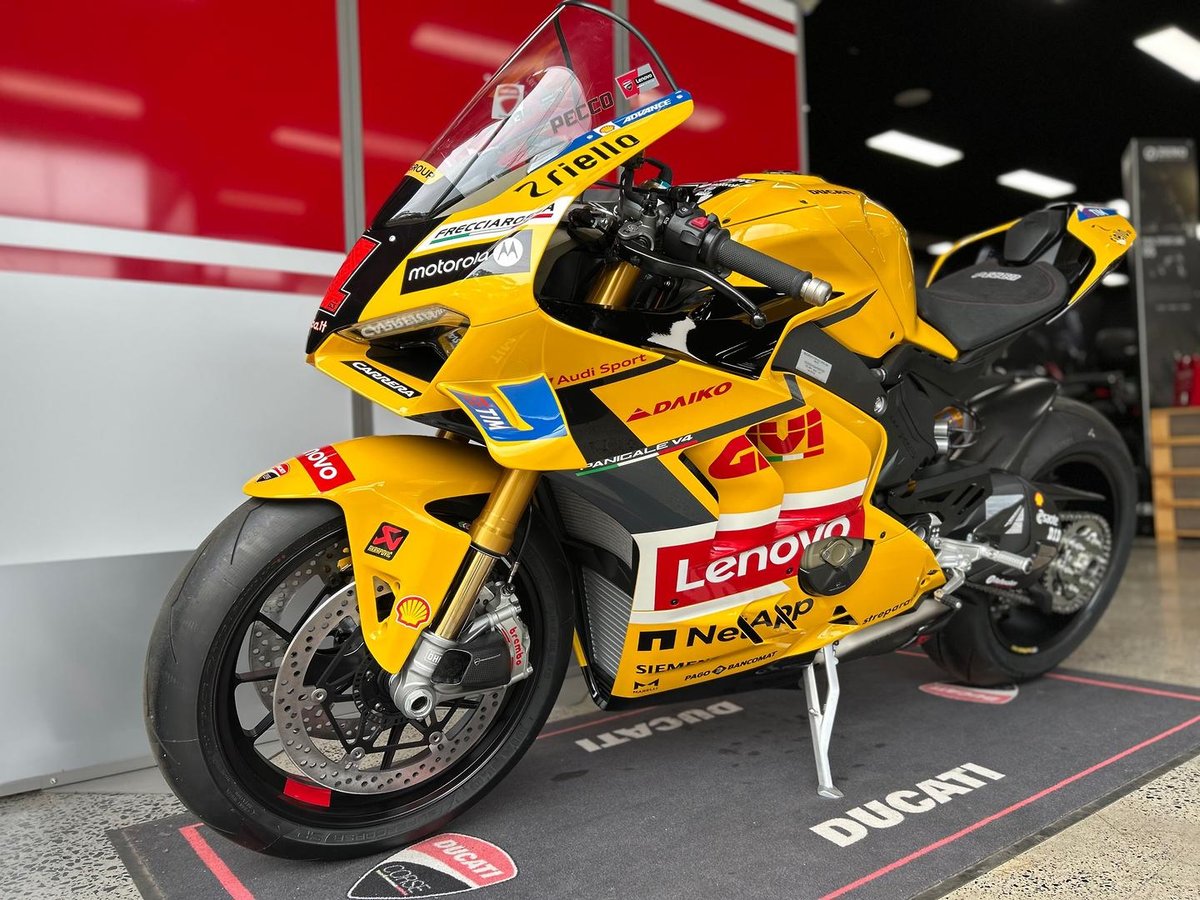 2024 Ducati Panigale V4 Bagnaia 2023 World Champion Replica Panigale V4 ...