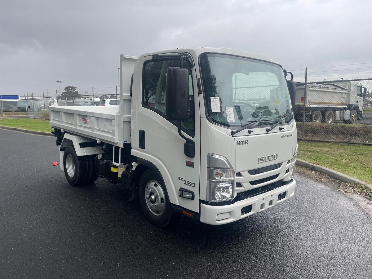 2024 Isuzu N Series NMR 60/45-150 AMT Tri-Tipper For Sale in ...