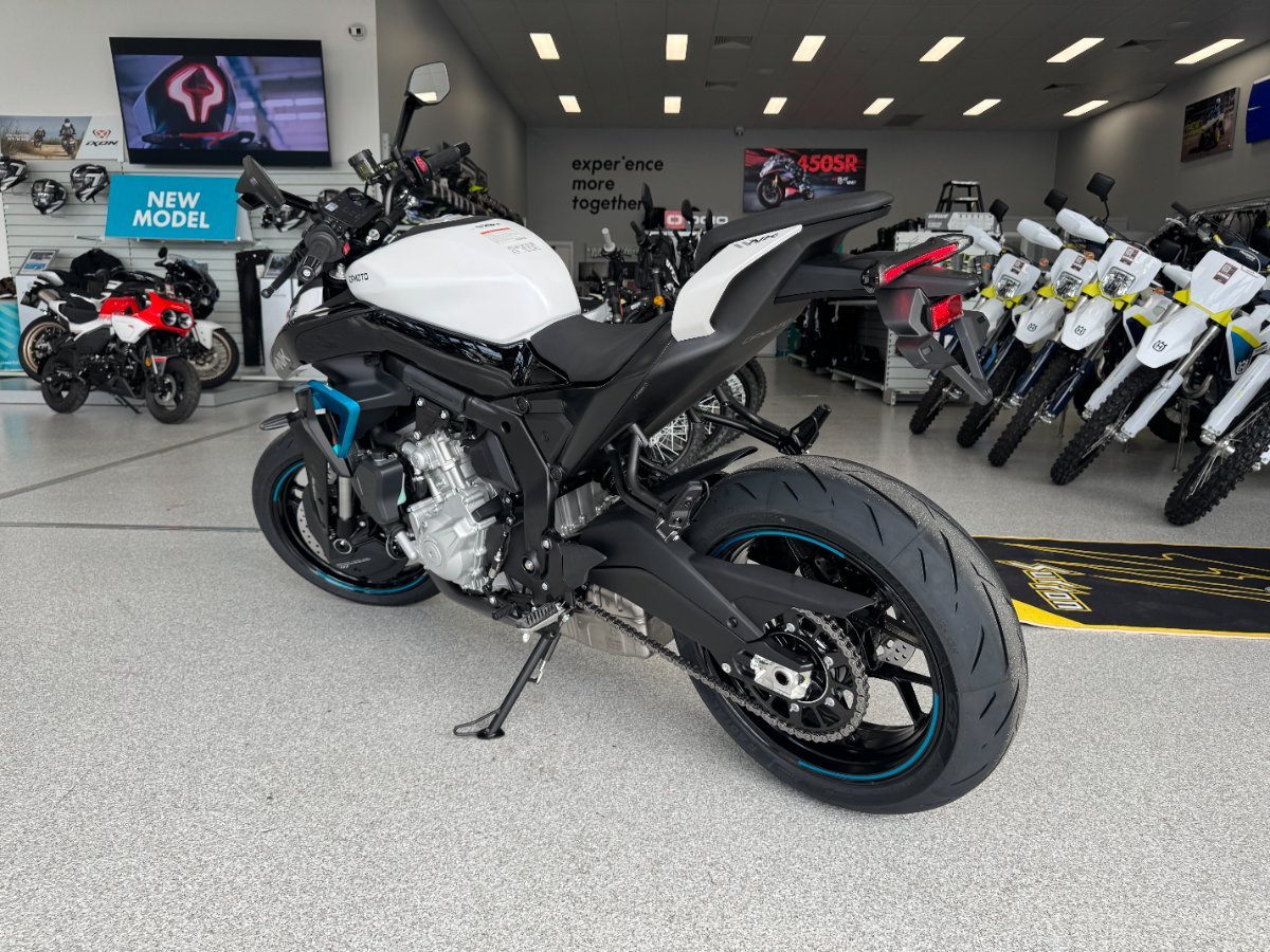 2025 CFMOTO 2025 CF Moto 675CC 675SNK ABS For Sale in Slacks Creek at ...