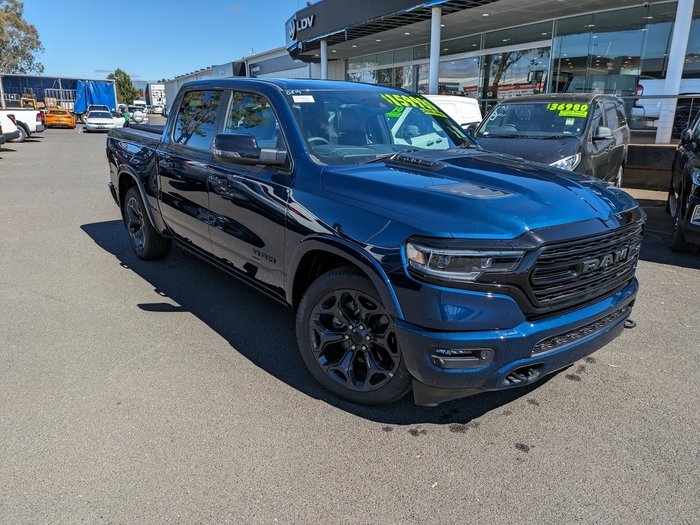 1500 Laramie Crew Cab | Alan Mance RAM Melton