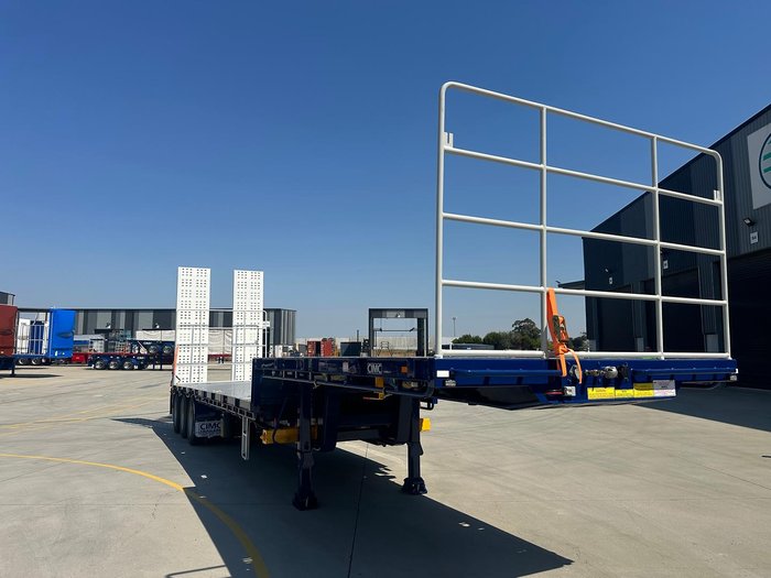 2025 CIMC 45' Drop Deck With Single Ramps for sale in Cranbourne West ...